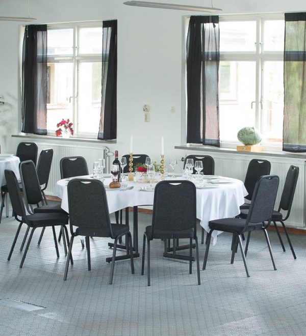 Bankett - Ett runt fällbart bord för bankett och fest | ELJ Furniture